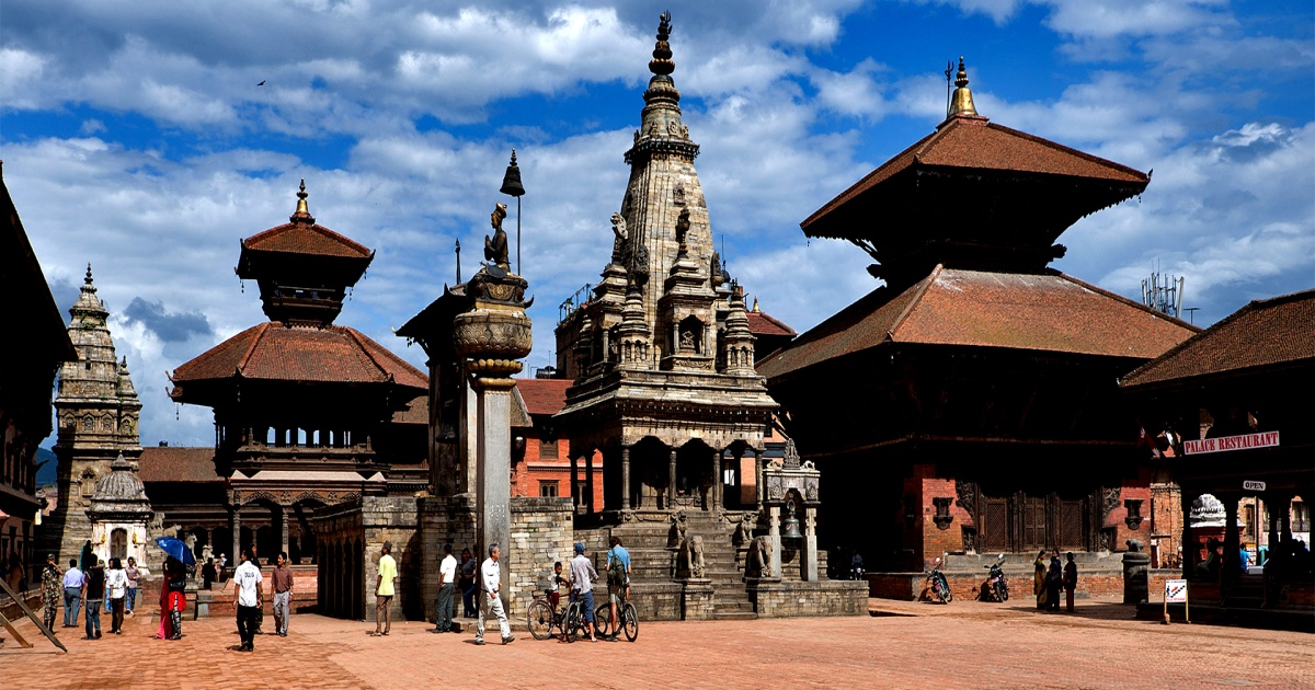 Bhaktapur Durbar Square Tour | Nepal Pioneer Treks